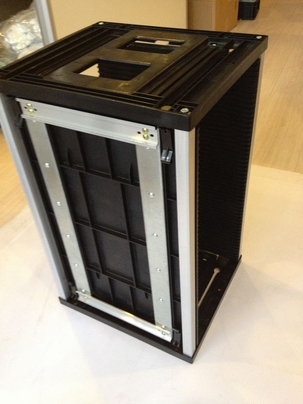 ISO9001 50pcs Plates Plastic Base ESD Magazine Rack