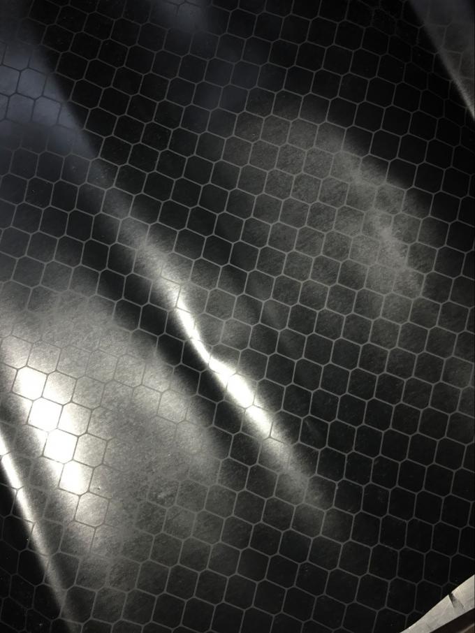 No Powder / Oil ESD PVC Grid Curtain , Anti Static PVC Curtain Size 1. ...